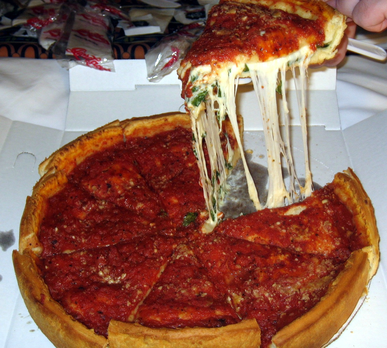 thin crust - Free Chicago Walking Tours